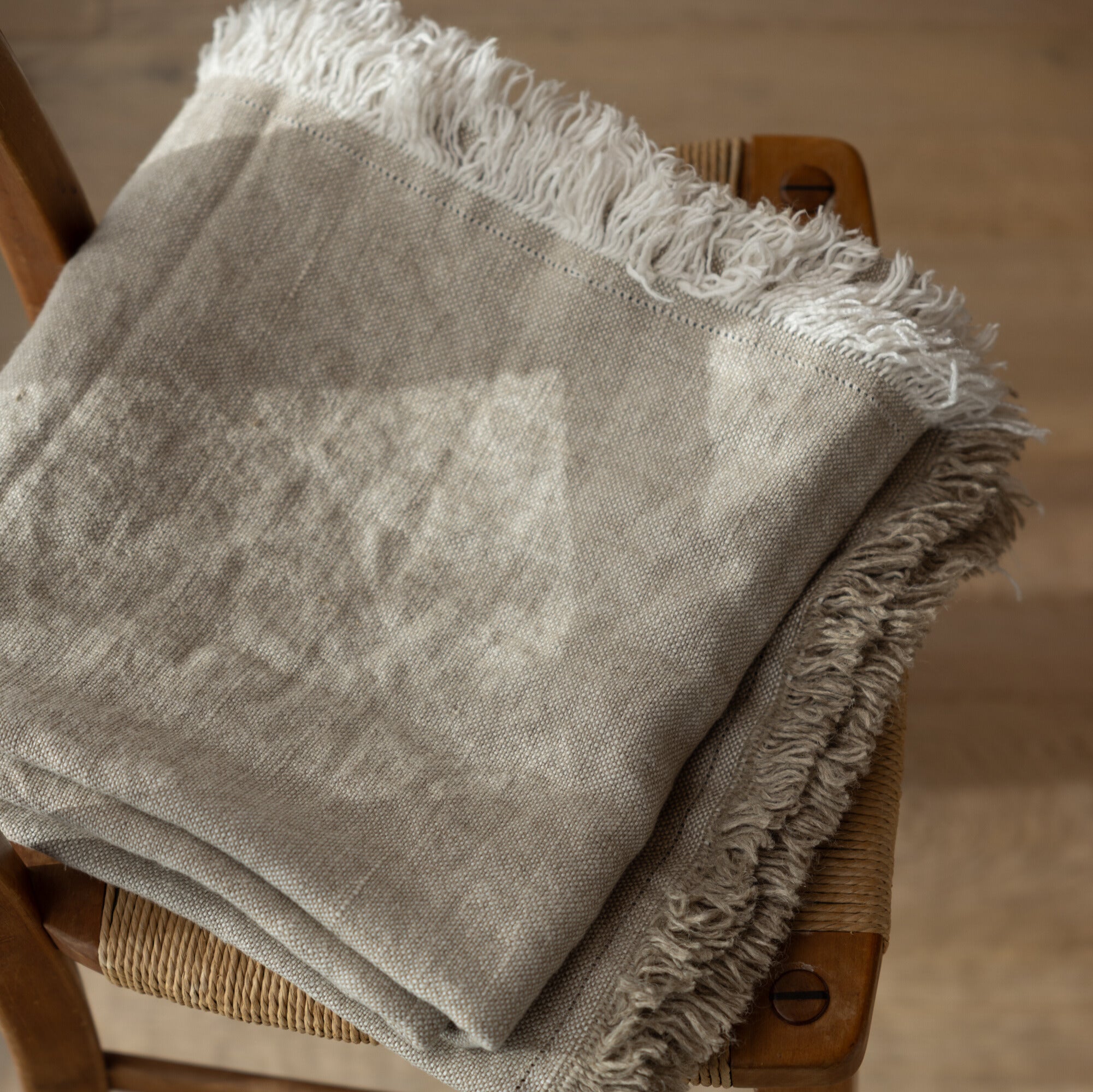 Cove Linen Throw l The Linen Project – thelinenproject